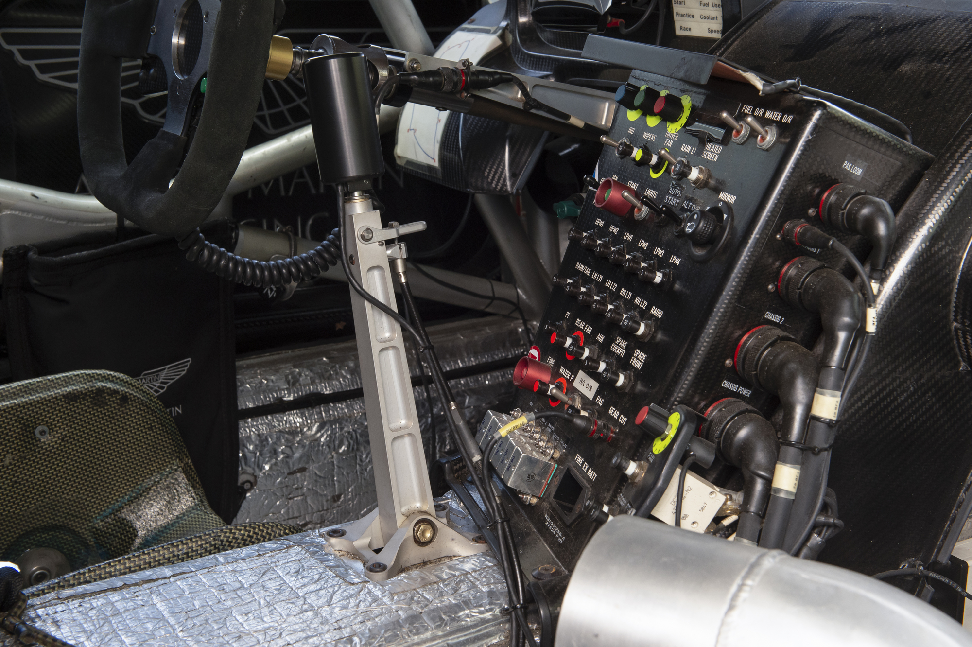 Aston Martin DBR9 009 - ROFGO